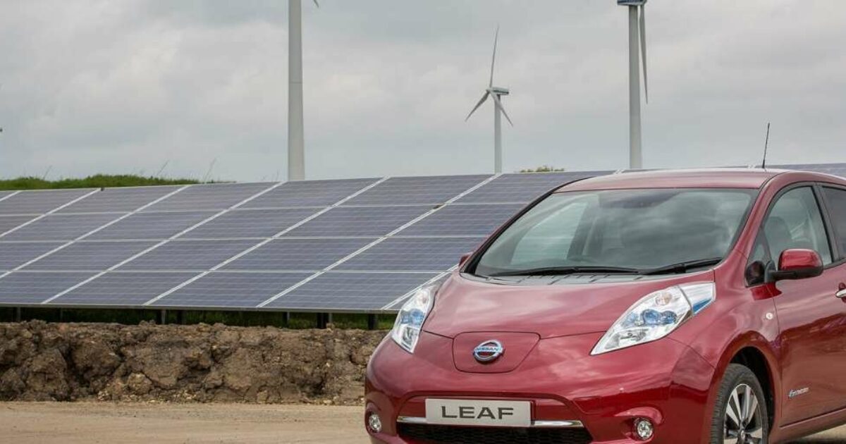 Waarom Nissan een energiecentrale met 19.000 zonnepanelen opent ...