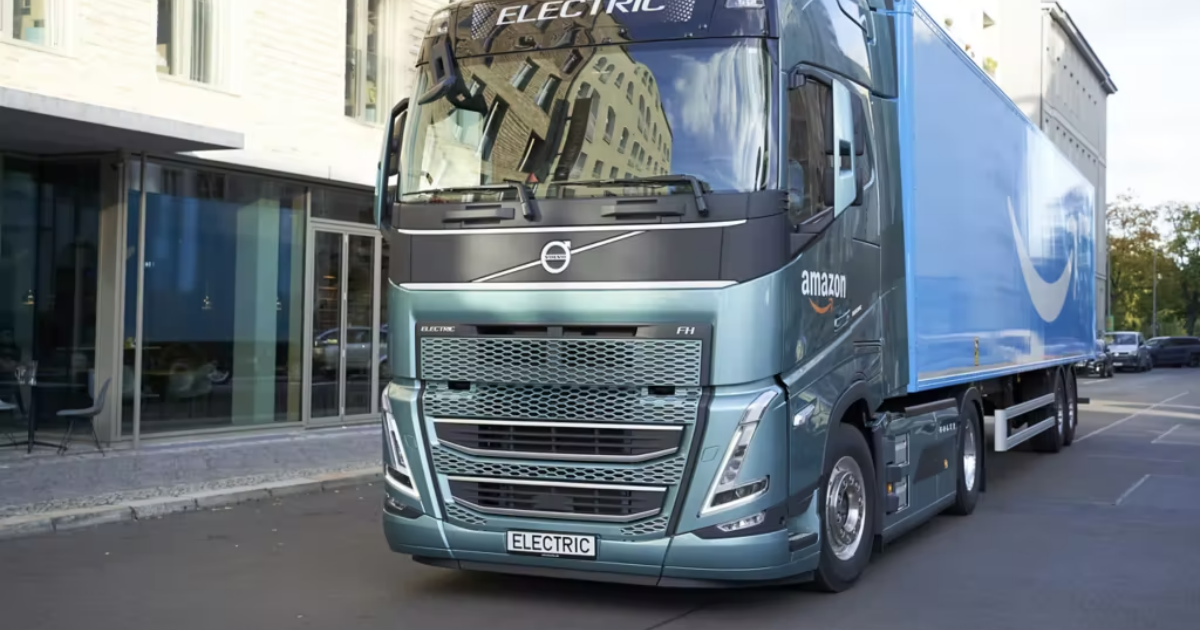 Volvo presenteert zware, elektrische vrachtwagens met groen staal ...