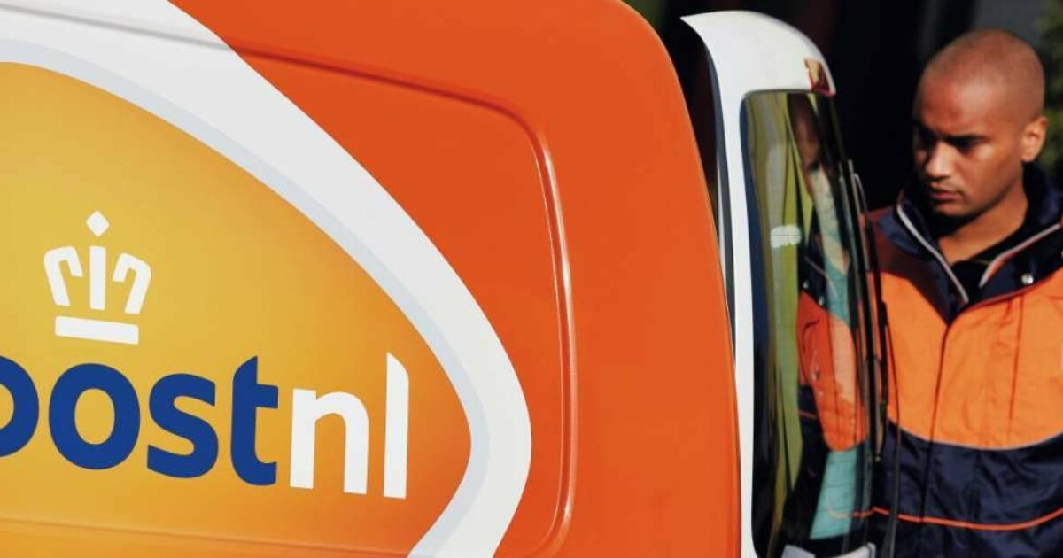 Pakketbezorgers PostNL nemen afgedankte apparatuur gratis mee | Change Inc.