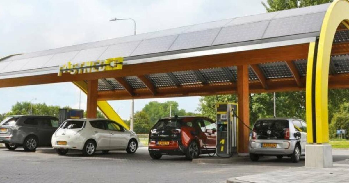 Haarlem krijgt binnenstedelijk Fastned-station met Febo | Change Inc.