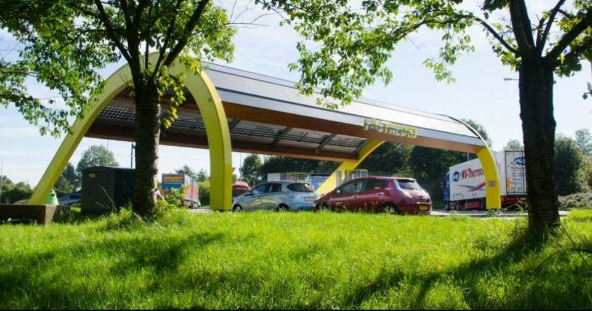 Fastned haalt € 2,5 mln op voor nieuwe snellaadstations | Change Inc.