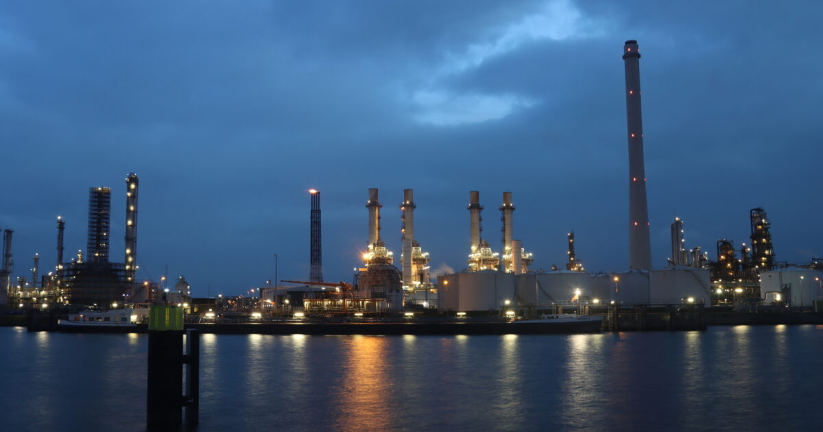 Grootste groene waterstoffabriek van Nederland komt in Rotterdam ...