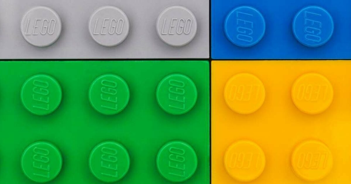 Lego werkt met WWF toe naar verdere CO2-reductie | Change Inc.