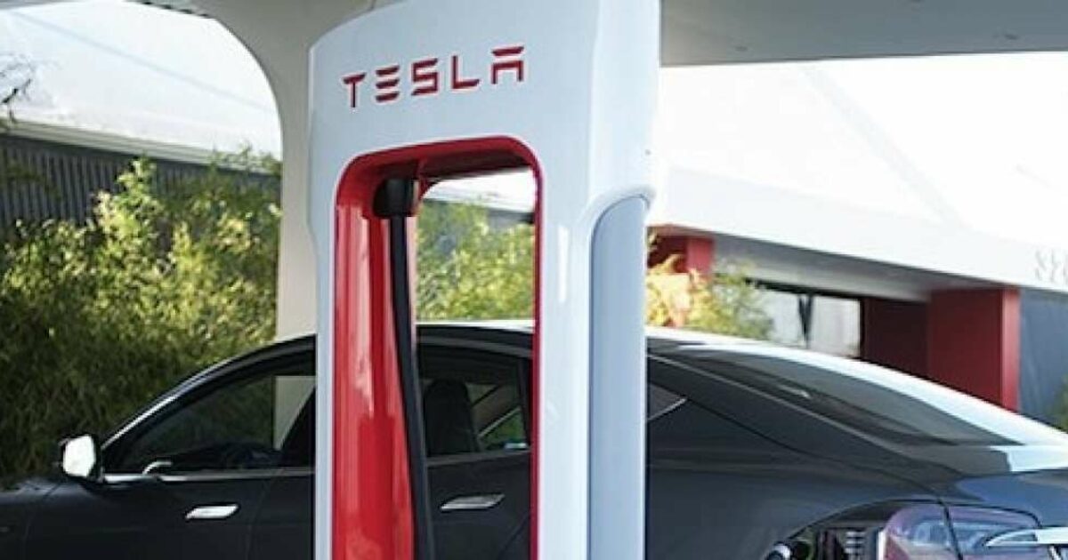 Tesla bouwt 400 laadstations in China | Change Inc.