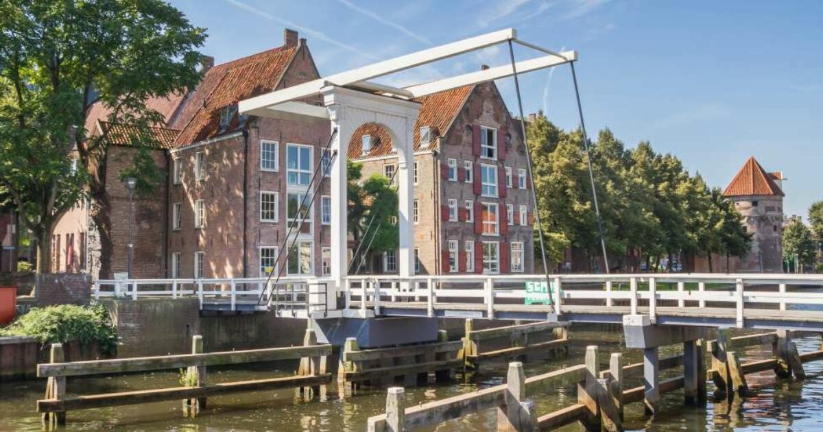 Gemeente Zwolle gaat voor zero-emissie taxivervoer in 2025 | Change Inc.