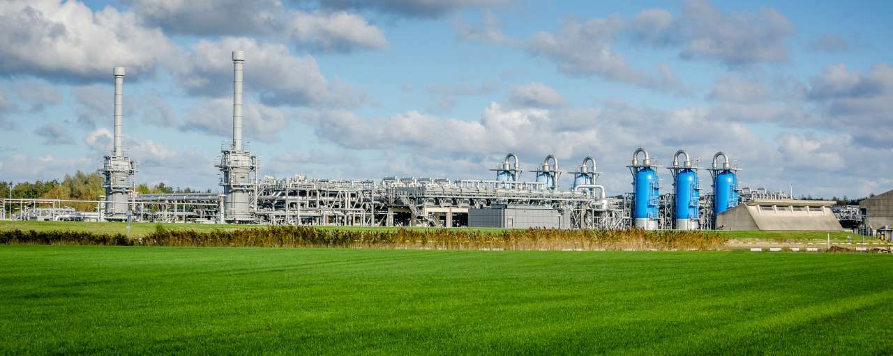 Op zoek naar bestaansrecht: Een fossiele energie multinational in een ...