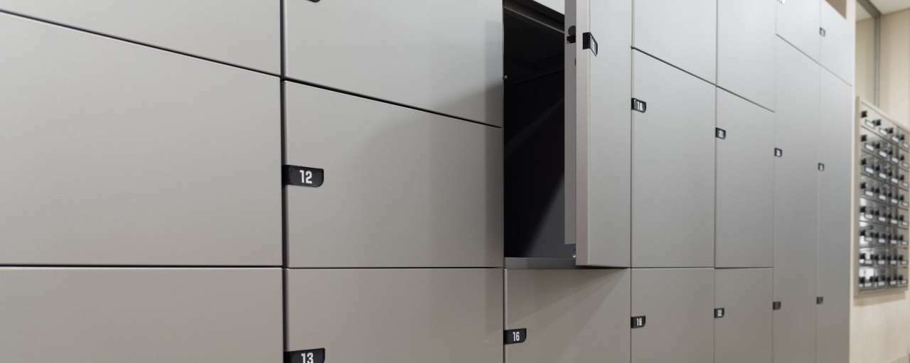 Amazon's pakketkluis in flatgebouw maakt bezorging efficiënter | Change ...