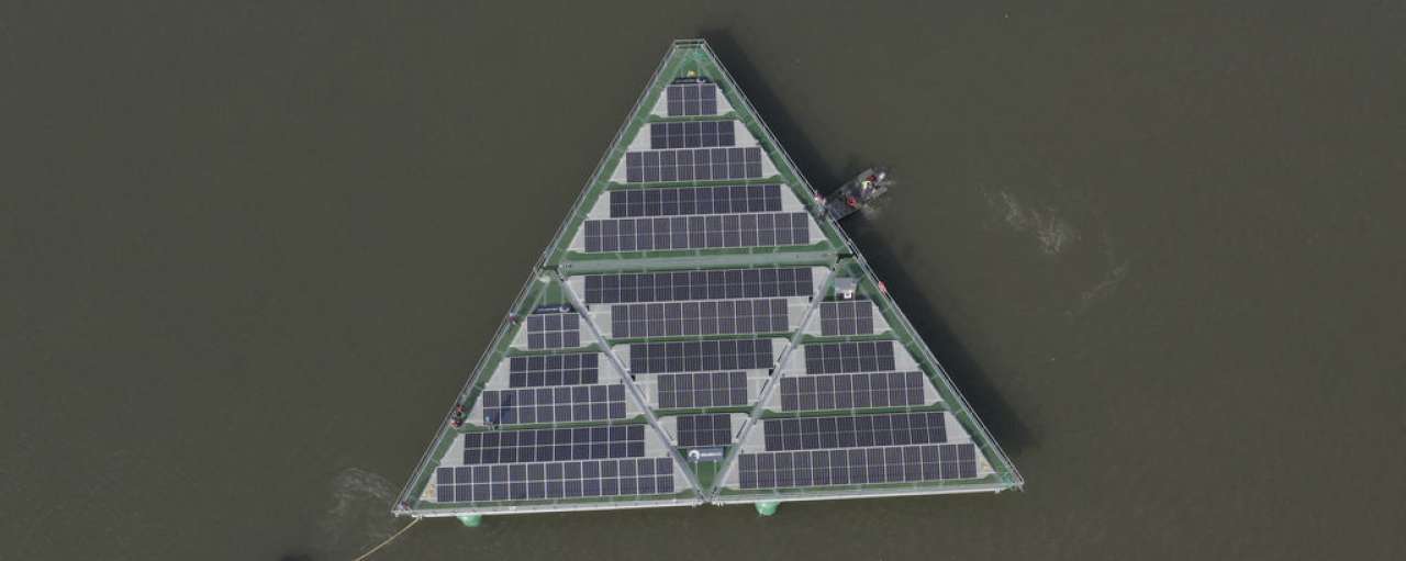 Solar Duck test nieuwe techniek voor zon op zee | Change Inc.